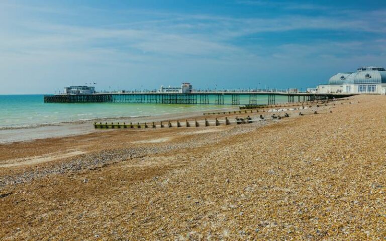 Broadband Deals in Worthing (December 2025) - From £15.00